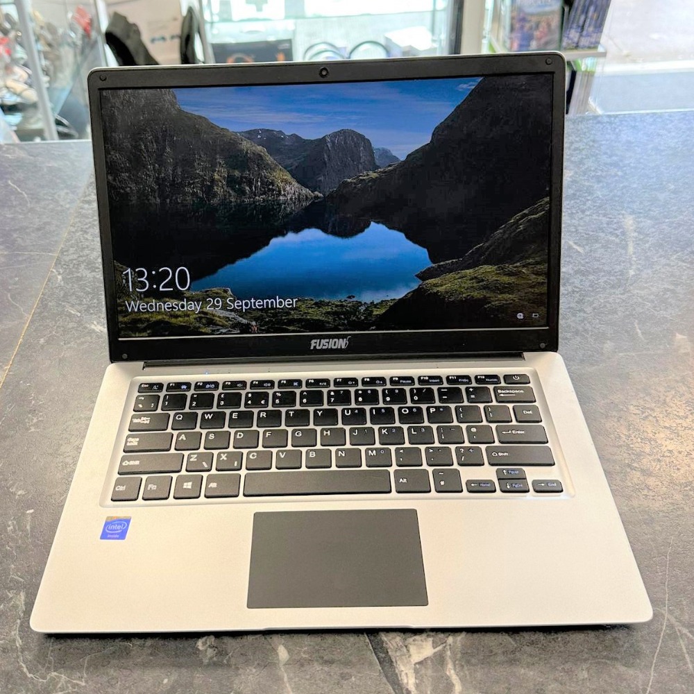 Pre-owned Fusion5 Lapbook T90B+ Pro 64GB Windows 10 4GB Ram 14.1" Full ...